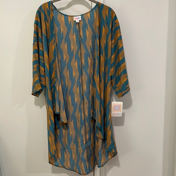 LuLaRoe | Jackets & Coats | Lularoe Lindsey Kimono Medium | Poshmark